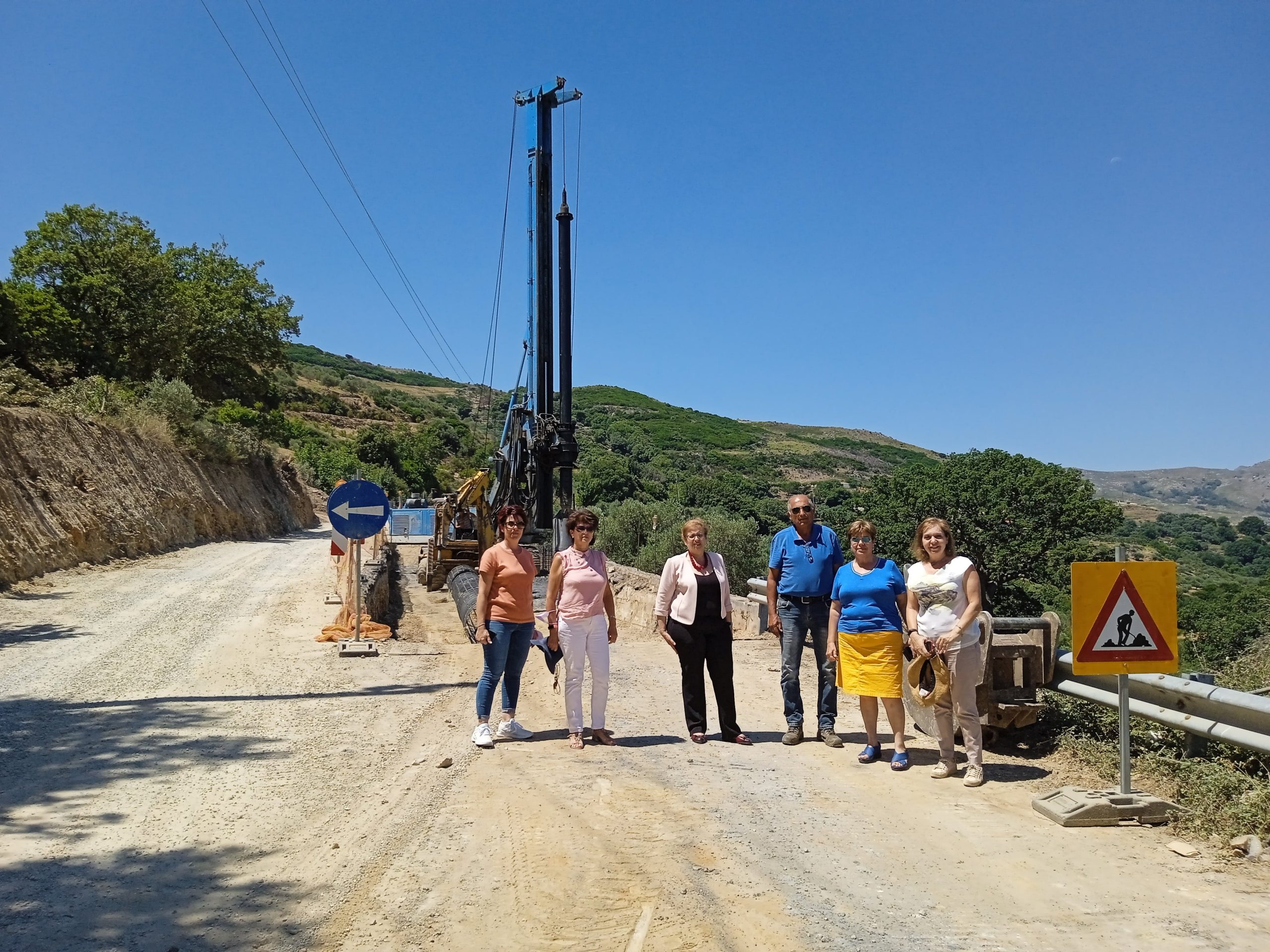 Επίσκεψη Αντιπεριφερειάρχη Ρεθύμνης στο έργο: Επείγουσες εργασίες α ...