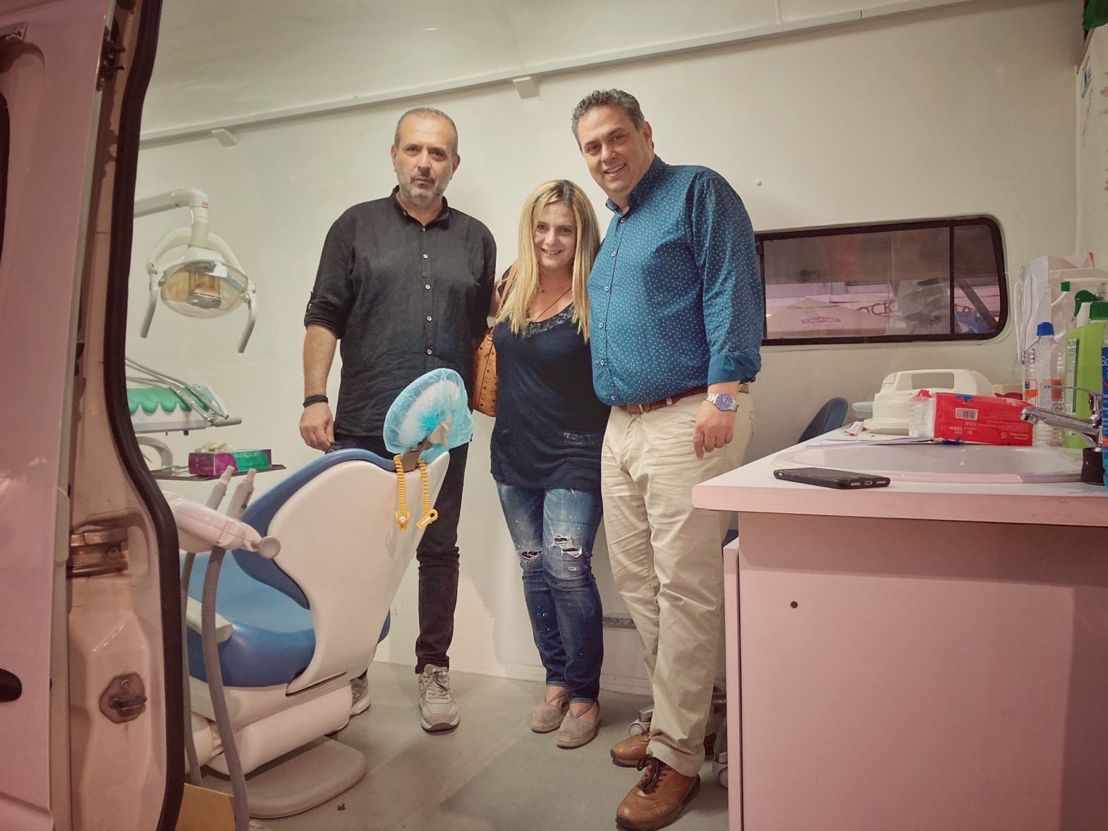 Πάνω από 1500 μαθητές έχουν εξεταστεί από την Κινητή Οδοντιατρική ...