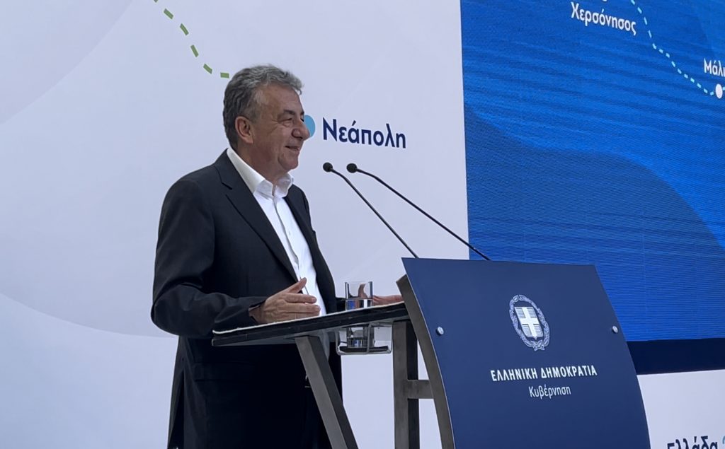 Χαιρετισμός Περιφερειάρχη Κρήτης Στ. Αρναουτάκη κατά την υπογραφή της ...