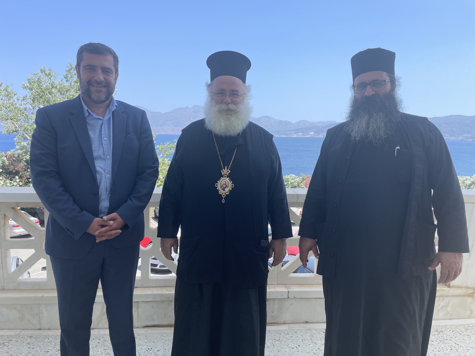 Συνάντηση Αντιπεριφερειάρχη Λασιθίου με το Μητροπολίτη Ιεραπύτνης και ...