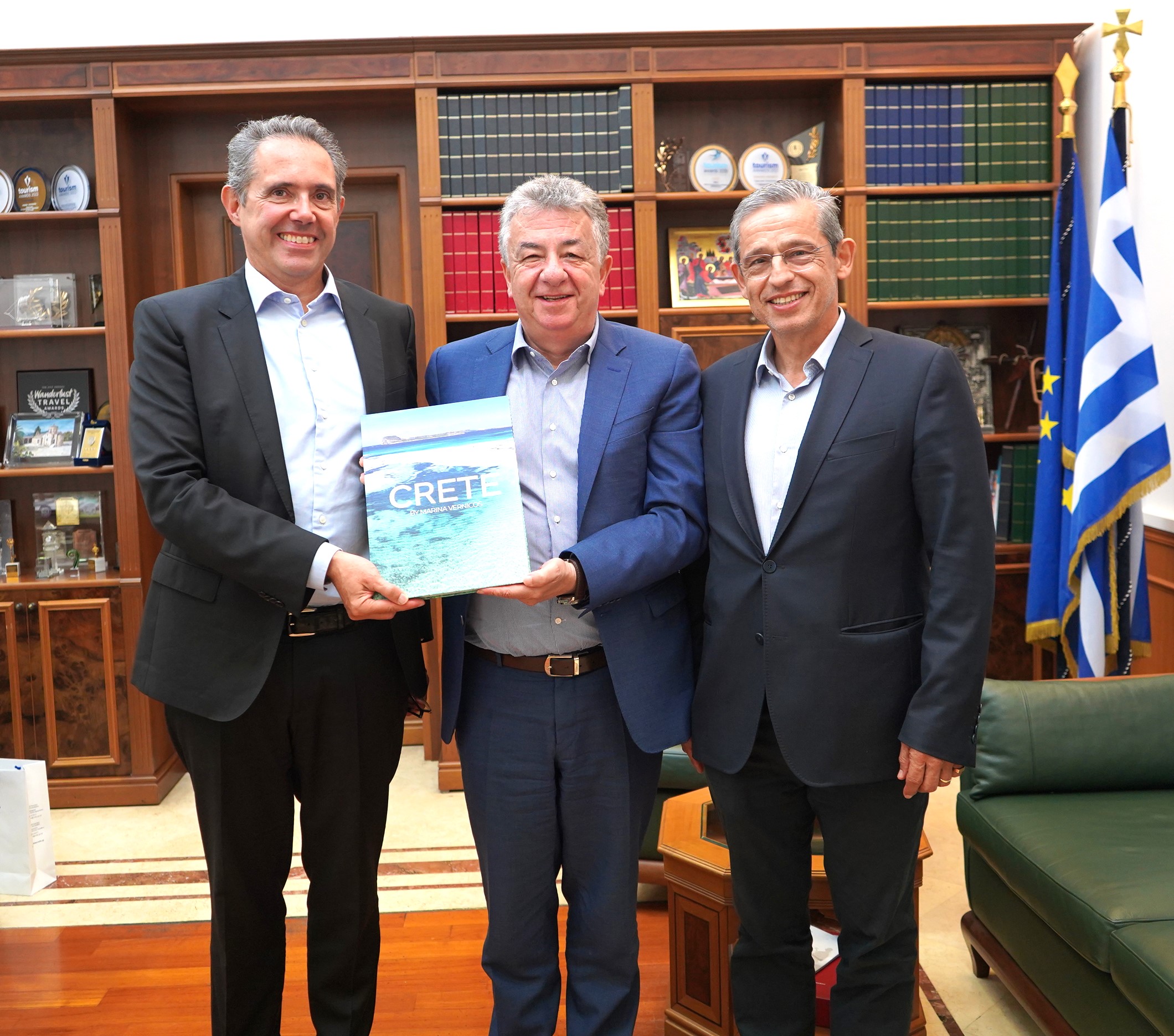 Επίσκεψη του Πρέσβη της Σουηδίας στο Περιφερειάρχη Κρήτης - Crete.gov.gr