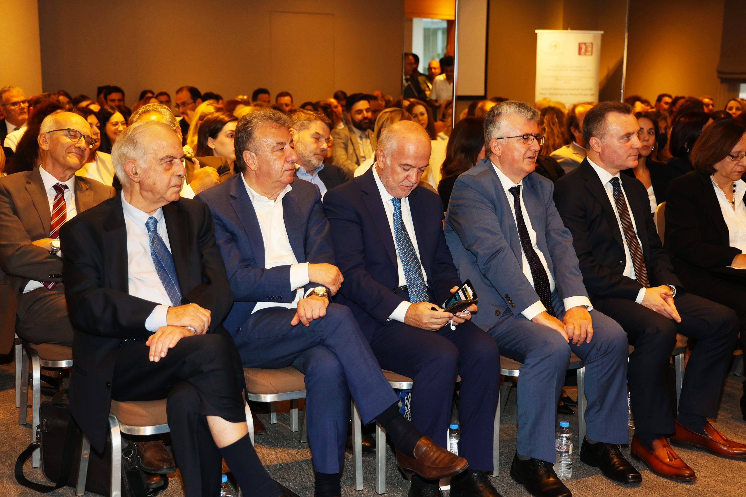 Καλωσόρισμα του Περιφερειάρχη Κρήτης στο συνέδριο Εισαγγελέων Ελλάδας ...