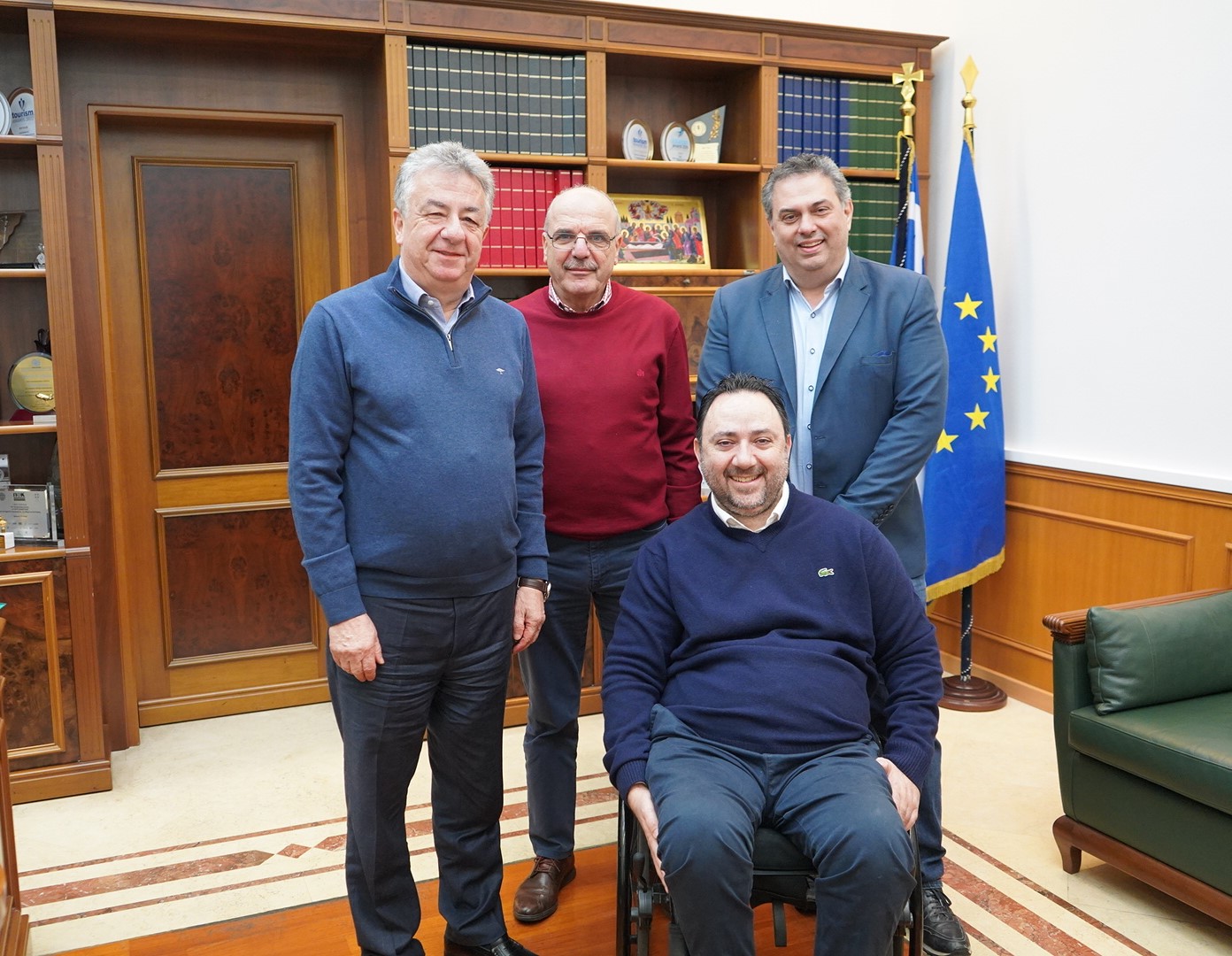 Συνάντηση Περιφερειάρχη Κρήτης με τον Πρόεδρο της Ελληνικής ...