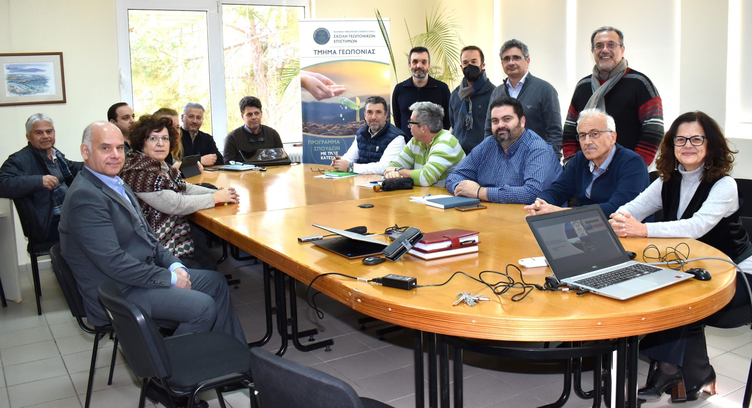 Επίσκεψη του Αντιπεριφερειάρχη Κρήτης Αγροτικής Οικονομίας στο ΕΛ.ΜΕ.ΠΑ ...