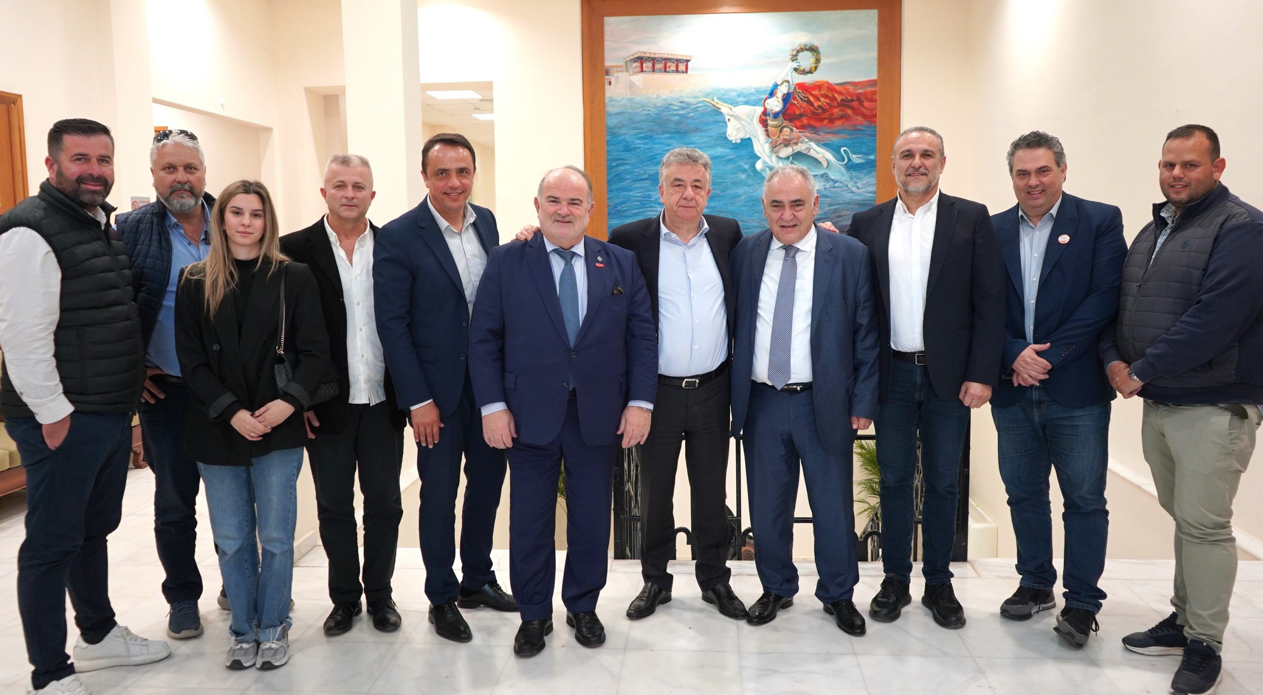 Επίσκεψη Προέδρου ΓΣΕΒΕΕ στον Περιφερειάρχη Κρήτης - Crete.gov.gr