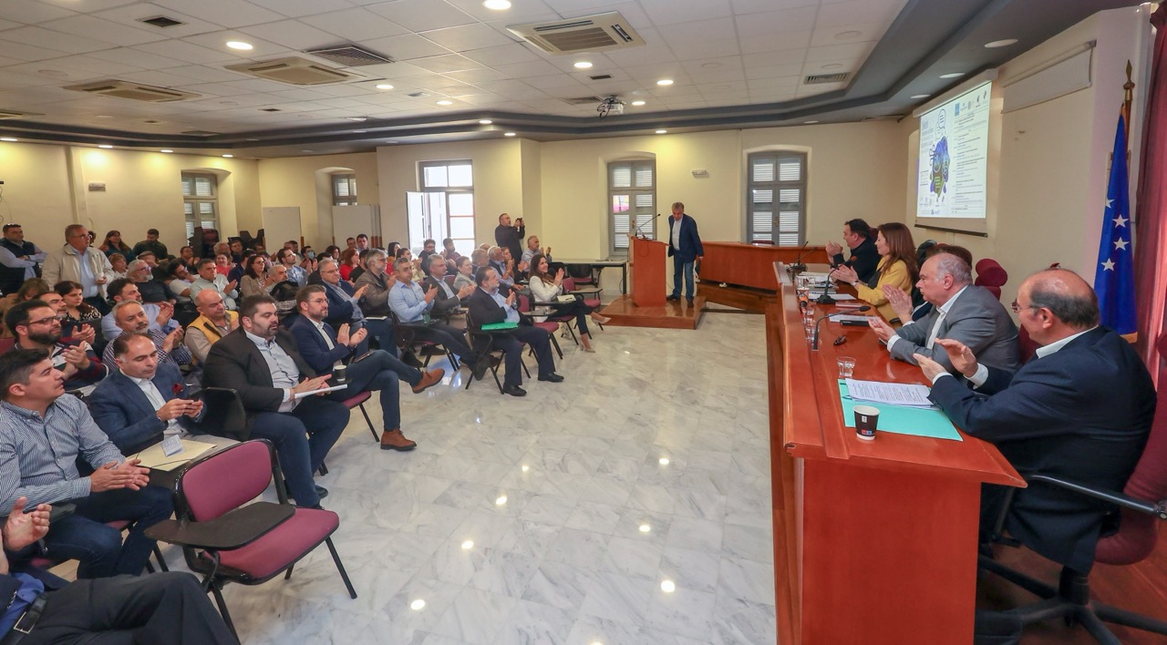 Στ. Αρναουτάκης: «Στηρίζουμε έμπρακτα το θεσμό των ενεργειακών ...