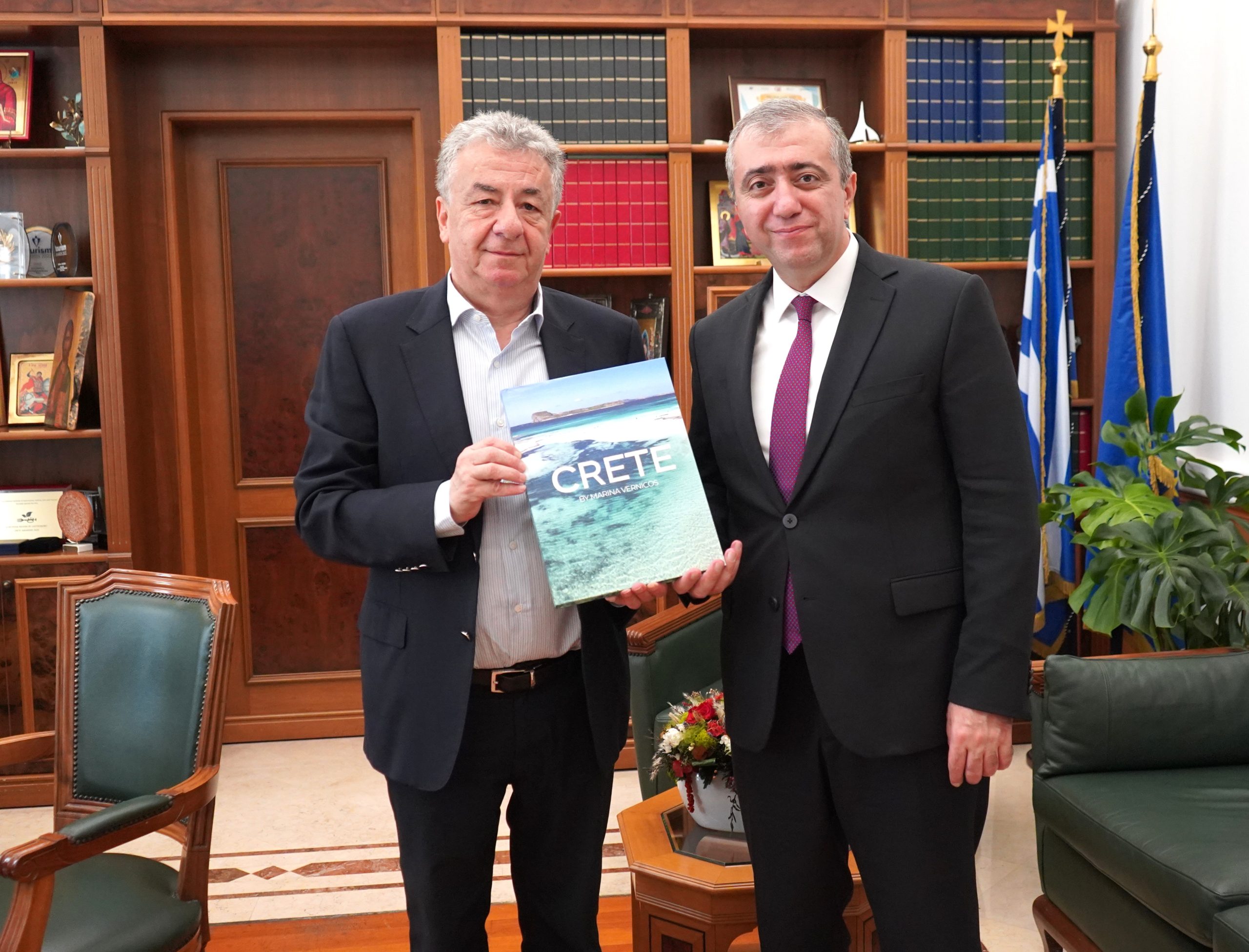 Επίσκεψη του Πρέσβη του Αζερμπαϊτζάν στον Περιφερειάρχη Κρήτης - Crete ...