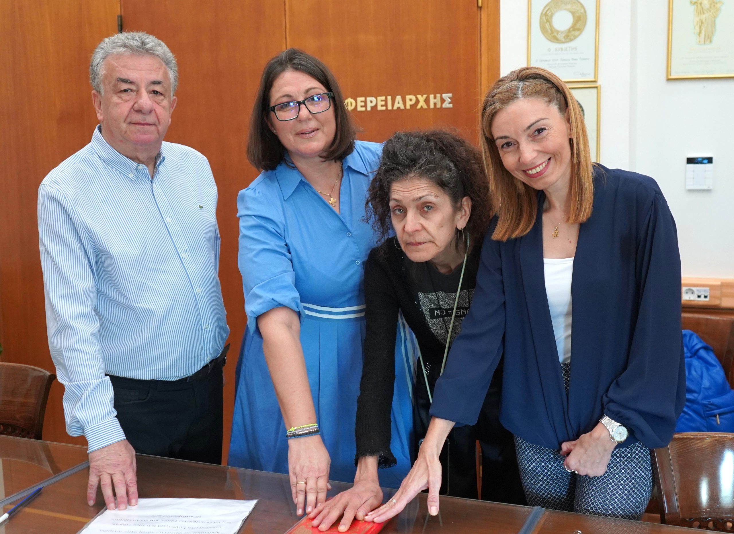 Ορκωμοσία 3 νέων υπαλλήλων στην Περιφέρεια Κρήτης - Crete.gov.gr